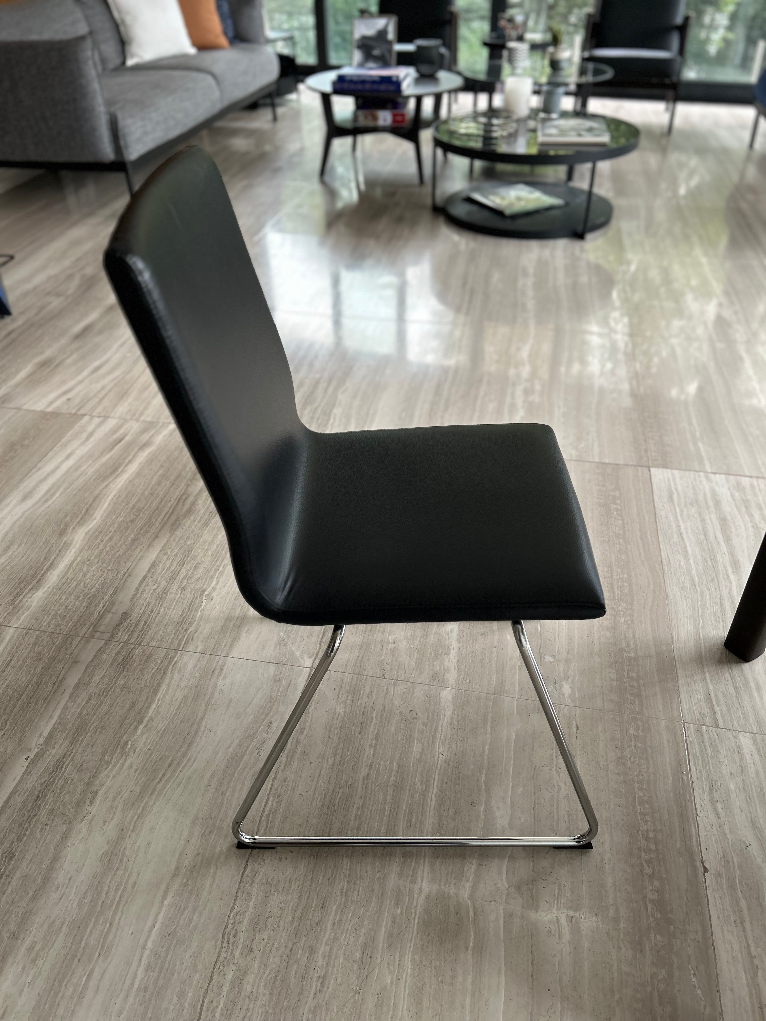 Ikea - Set de 8 Sillas Lillanas