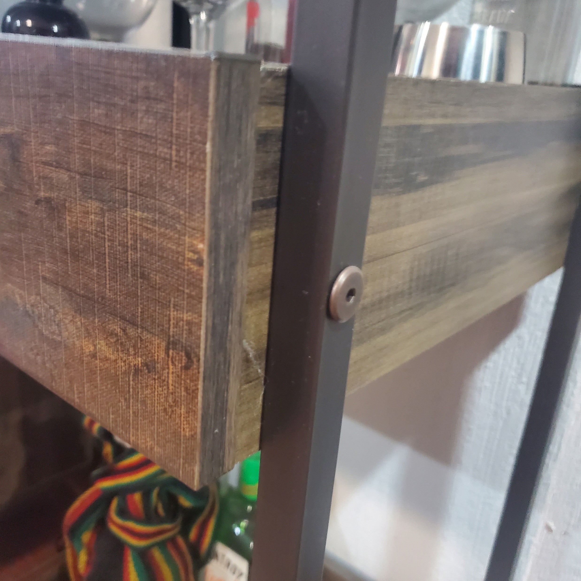 Kessa- Librero/estante Morgan nogal Antique